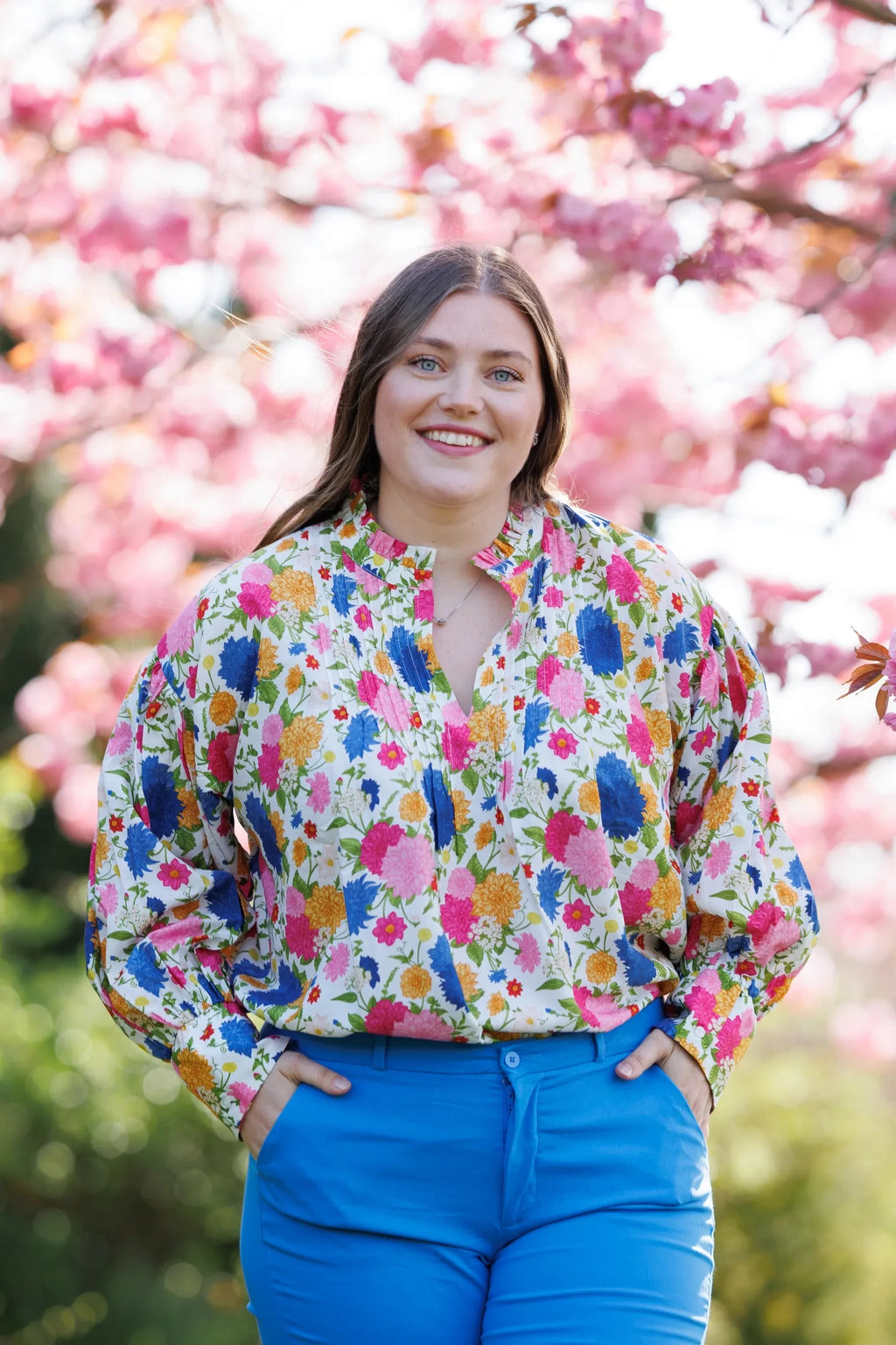 Flower skjorte - White multicolor – Careless